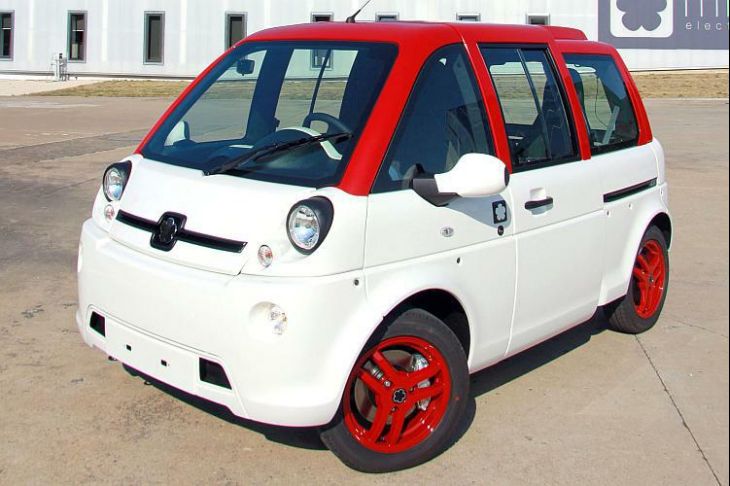 Mia Electric ide samo na struju, juri 100 km/h i ima doseg do 120 km ...