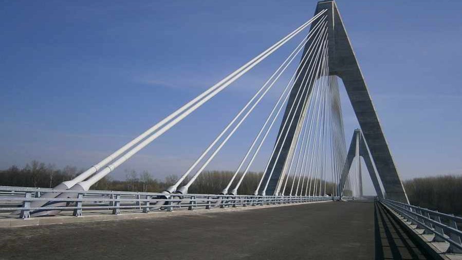 JESTE LI ZNALI? Most Drava je najduži most u Hrvatskoj. Dulji je od ...